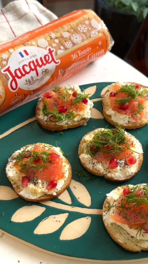 Toasts saumon grenade et aneth - Pains Jacquet