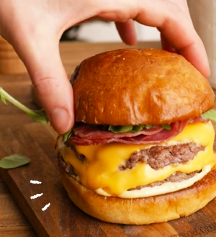 Burger Pepperoni, Steak Haché et Cheddar - Pains Jacquet